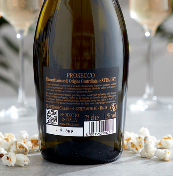 Personalised Prosecco With Photo & Text | Funky Pigeon