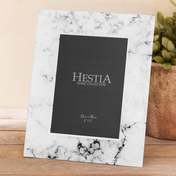Glass Marble Photo Frame - 5 x 7 in | Funky Pigeon